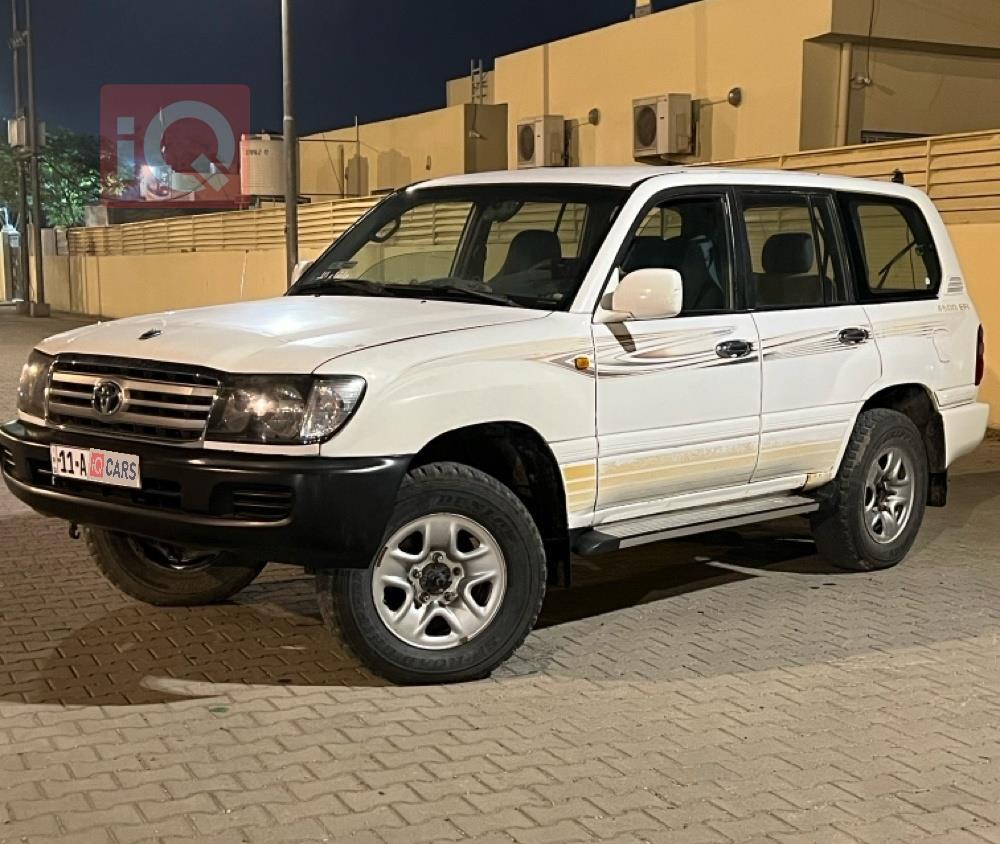 Toyota Land Cruiser 1999 - $11,000 for sale