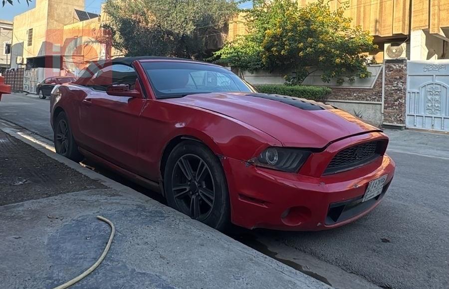 Ford Mustang 2011 - $7,000 for sale