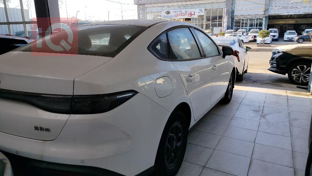 BYD Seal 05 DM-i 2025 for sale