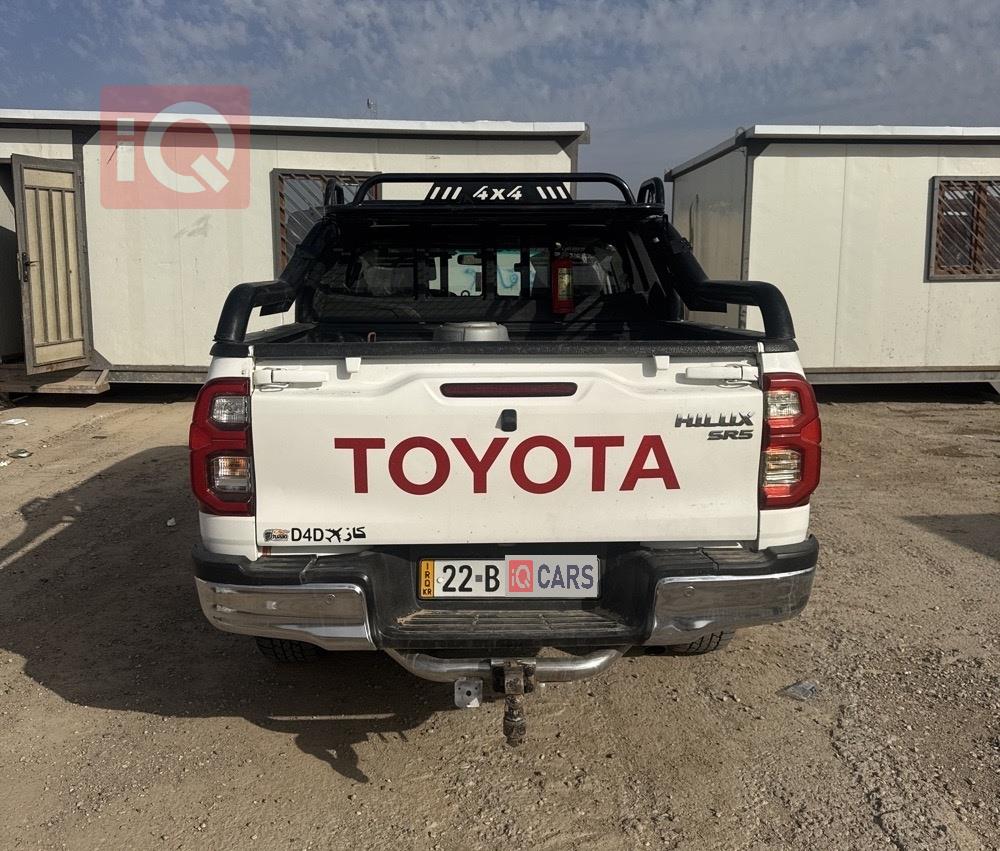 Toyota Hilux 2020 - $30,000 for sale