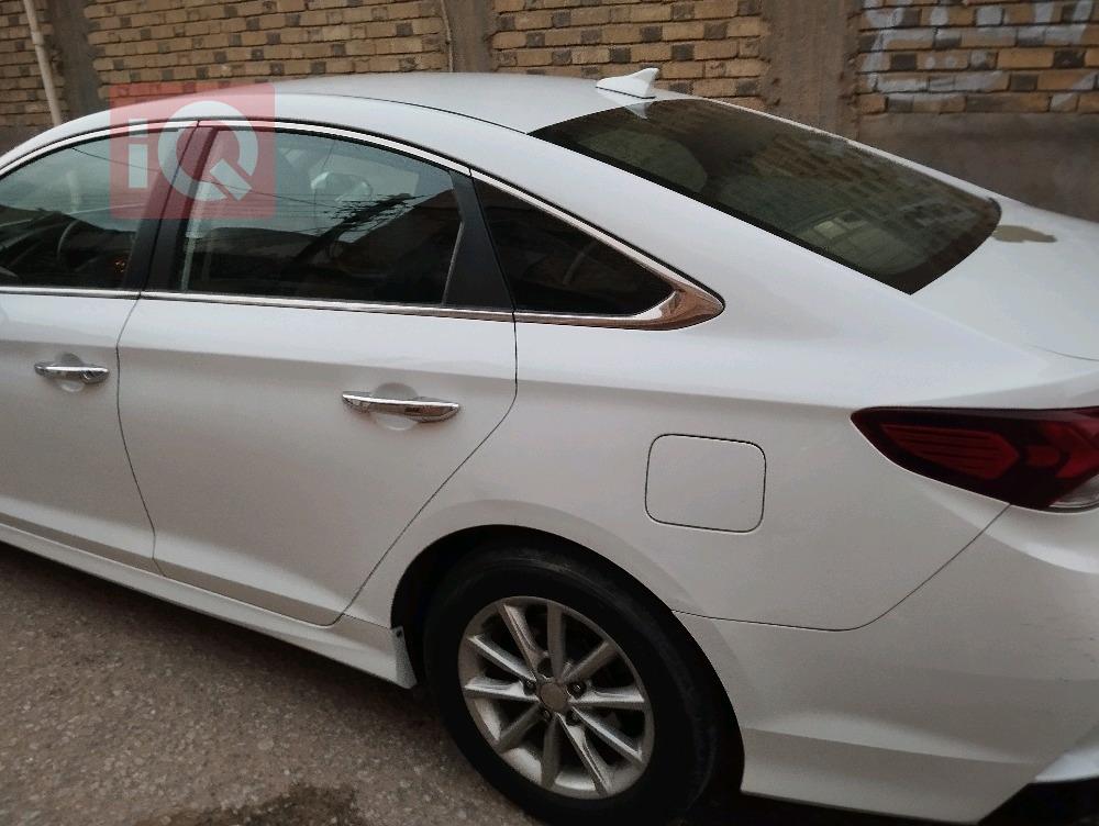 Hyundai Sonata 2018 - $12,600 for sale