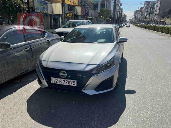 iQ Cars - The Largest Online Car Marketplace in Iraq