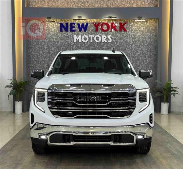 GMC Sierra 2023 - $36,000 for sale